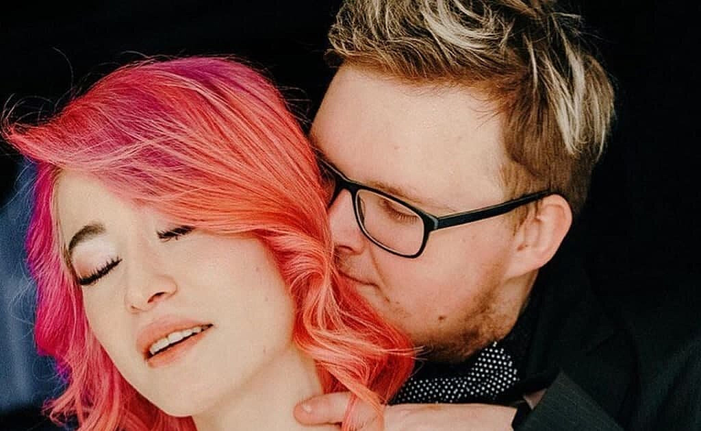 Boombl4 разводится с женой: обвинил её в клевете и шантаже, она назвала ...