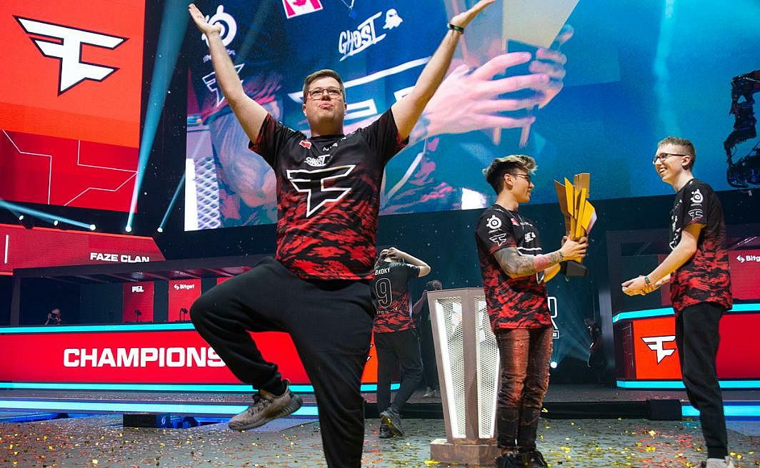 FaZe Clan поднялась на второе место рейтинга HLTV после победы на EPL S17. Cloud9 — седьмая ...
