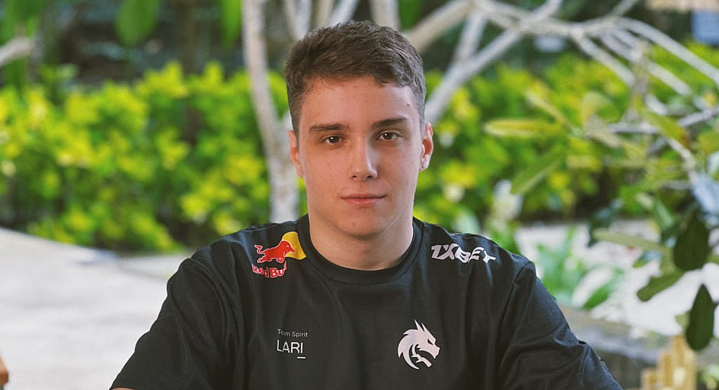 Larl об игре на мейджоре: «Мы не подхватываем сильных героев, не ...