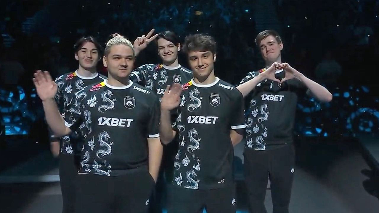 Team Spirit разгромила LGD и прошла в гранд-финал TI12 — на обеих ...