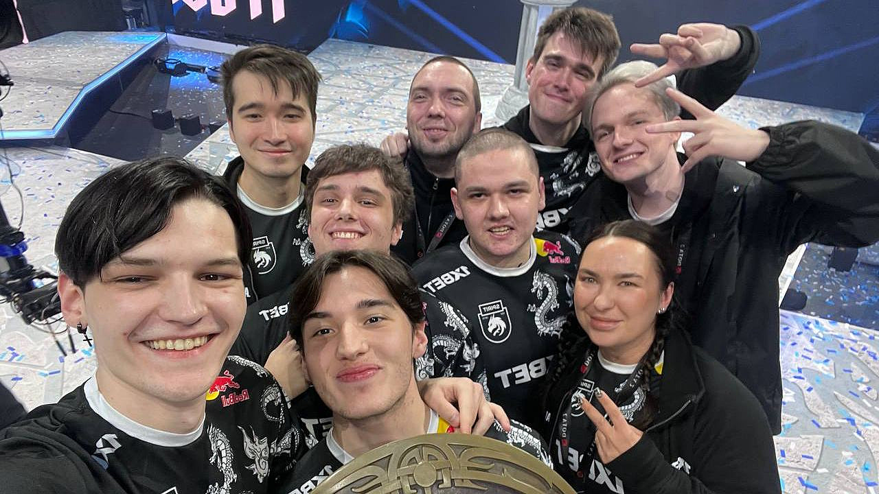 «На этой тарелке для нас нет места». Larl, Miposhka, Mira и Silent дали интервью после победы на ...