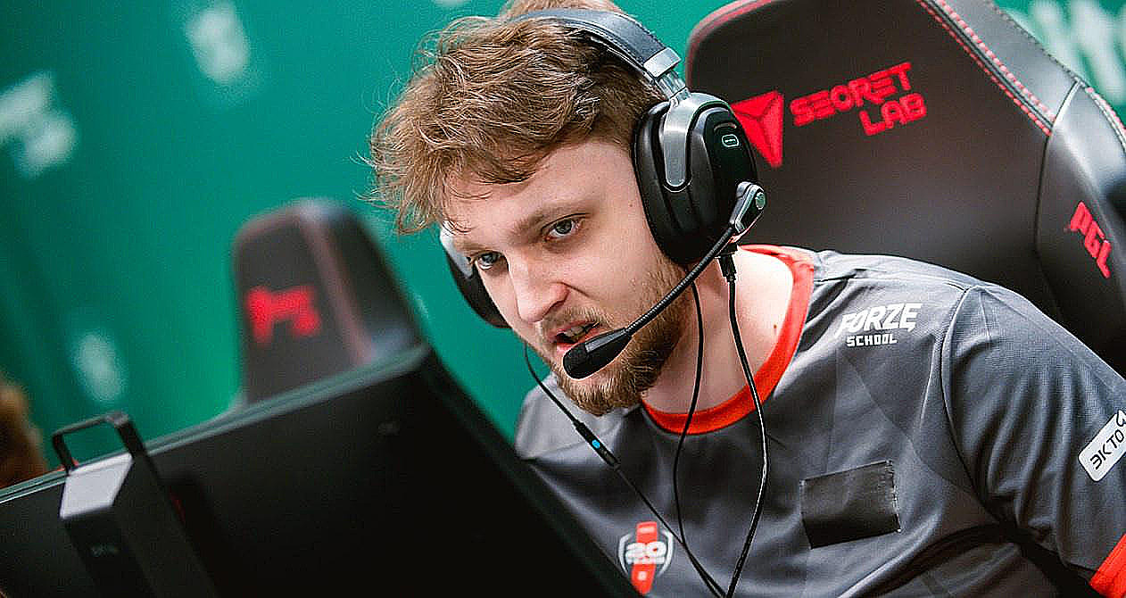 Jerry побрил тиммейта — всё из-за неудачной игры на Overpass — Escorenews