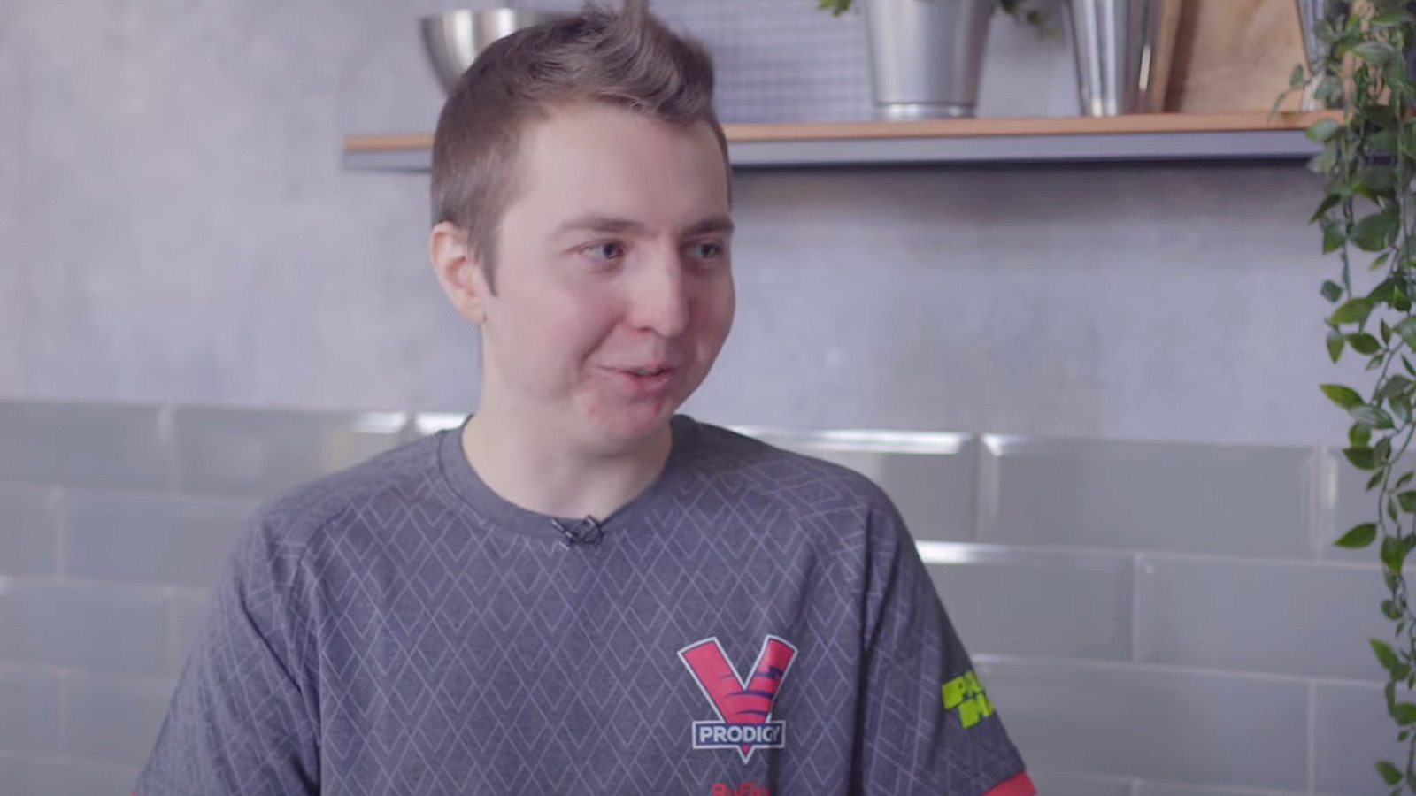 Команду RuFire дисквалифицировали с RMR — тренер сидел с игроками в ...