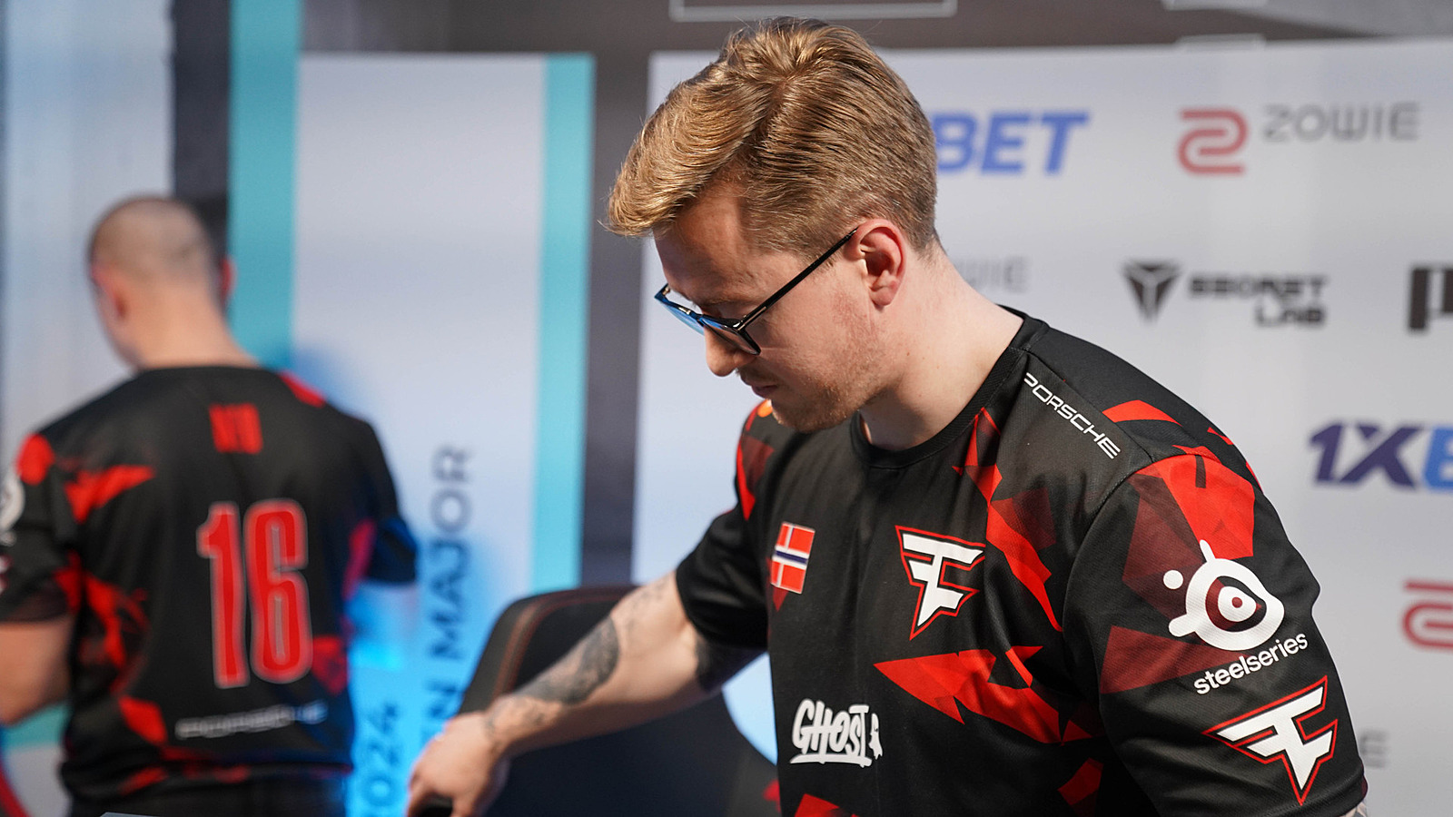 «Valve ненавидит меня». Авторы CS 2 отклонили стикеры rain и jL ...