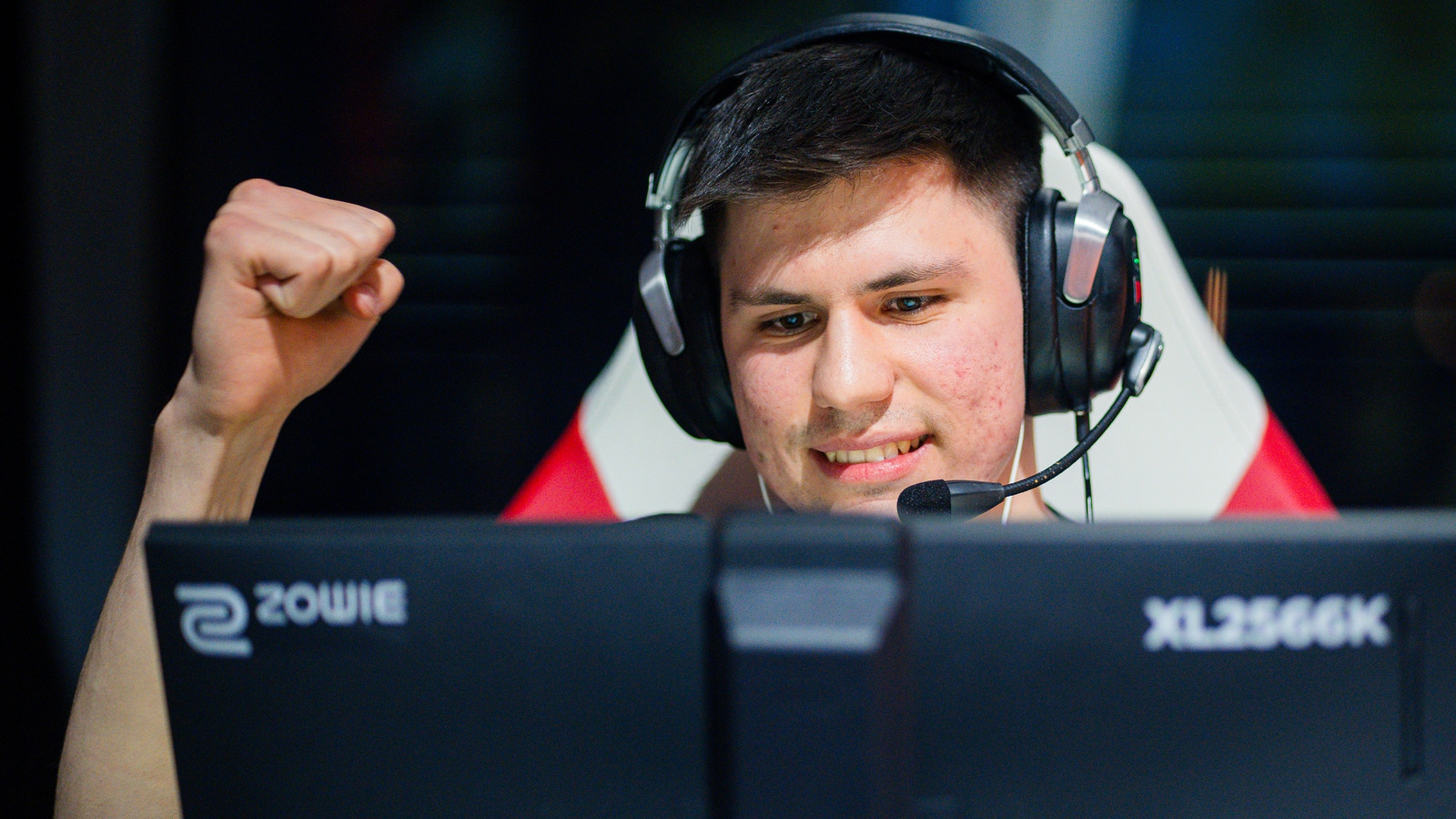 B1T опередил Boombl4 по заработанным призовым после второй победы на ...