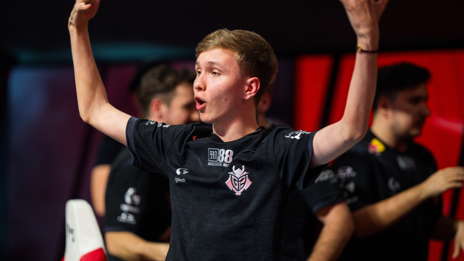 M0NESY подписался на главу Cloud9 в соцсетях — в команде есть свободное место — Escorenews