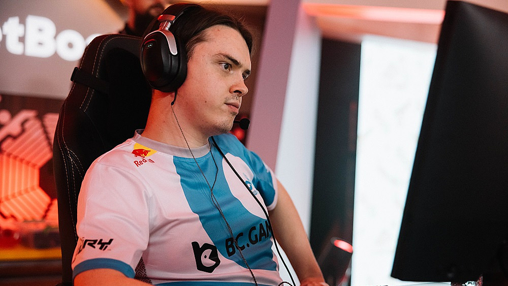 OverDrive: electronic's buyout was over $1.5 mln, and the deal was closed in 1-2 days — Escorenews