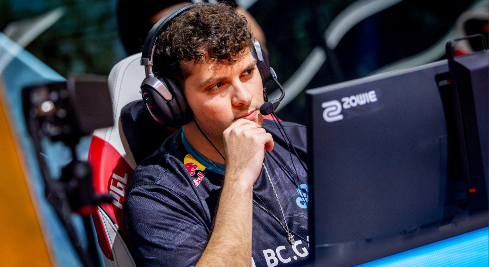 Cloud9 выставила Hobbit и Perfecto на трансфер — Escorenews