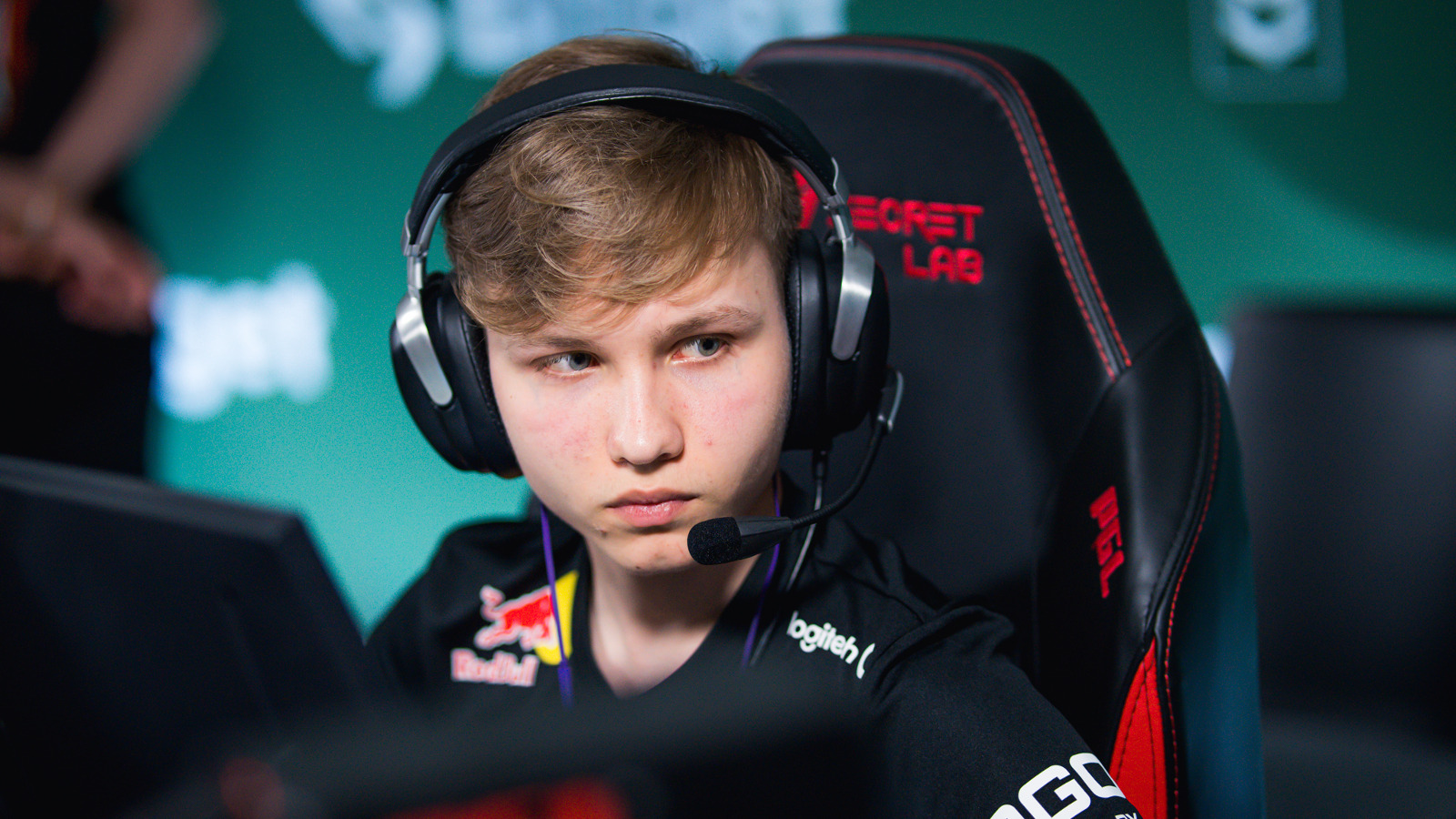 M0NESY набрал 20 тысяч часов в CS — ему всего 18 лет — Escorenews