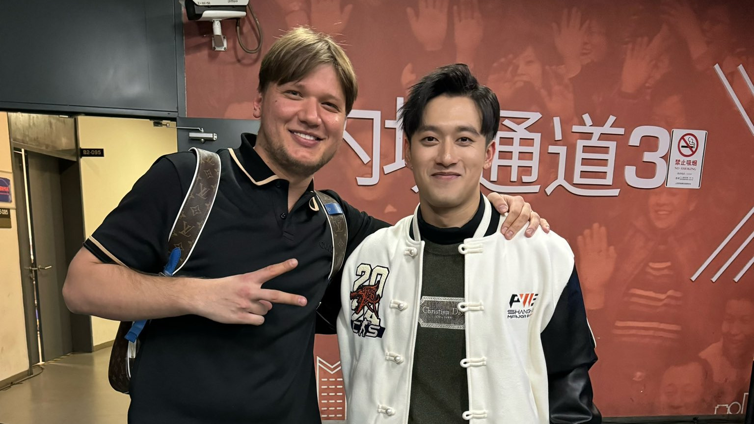 S1mple поспорил с shadowkek на $10 тысяч, что выиграет шоу-матч 1vs5 с ...