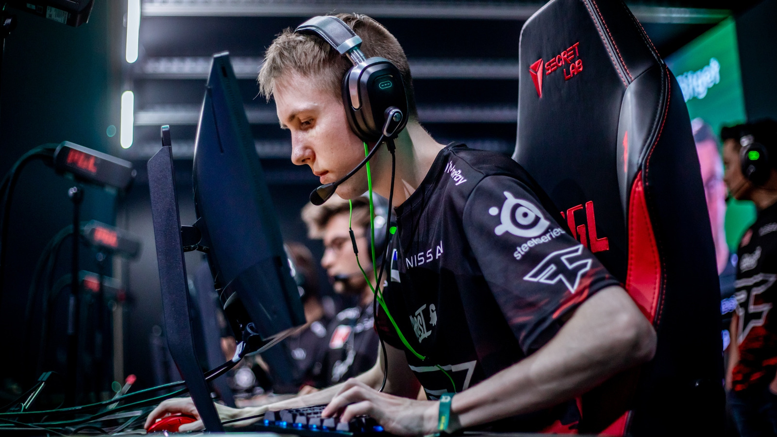 Основатель FaZe Clan намекнул на уход ropz — Escorenews