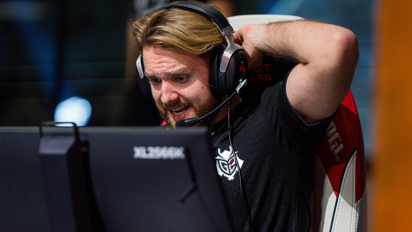 Инсайдер назвал зарплату NiKo в Team Falcons — почти $100 тысяч в месяц ...