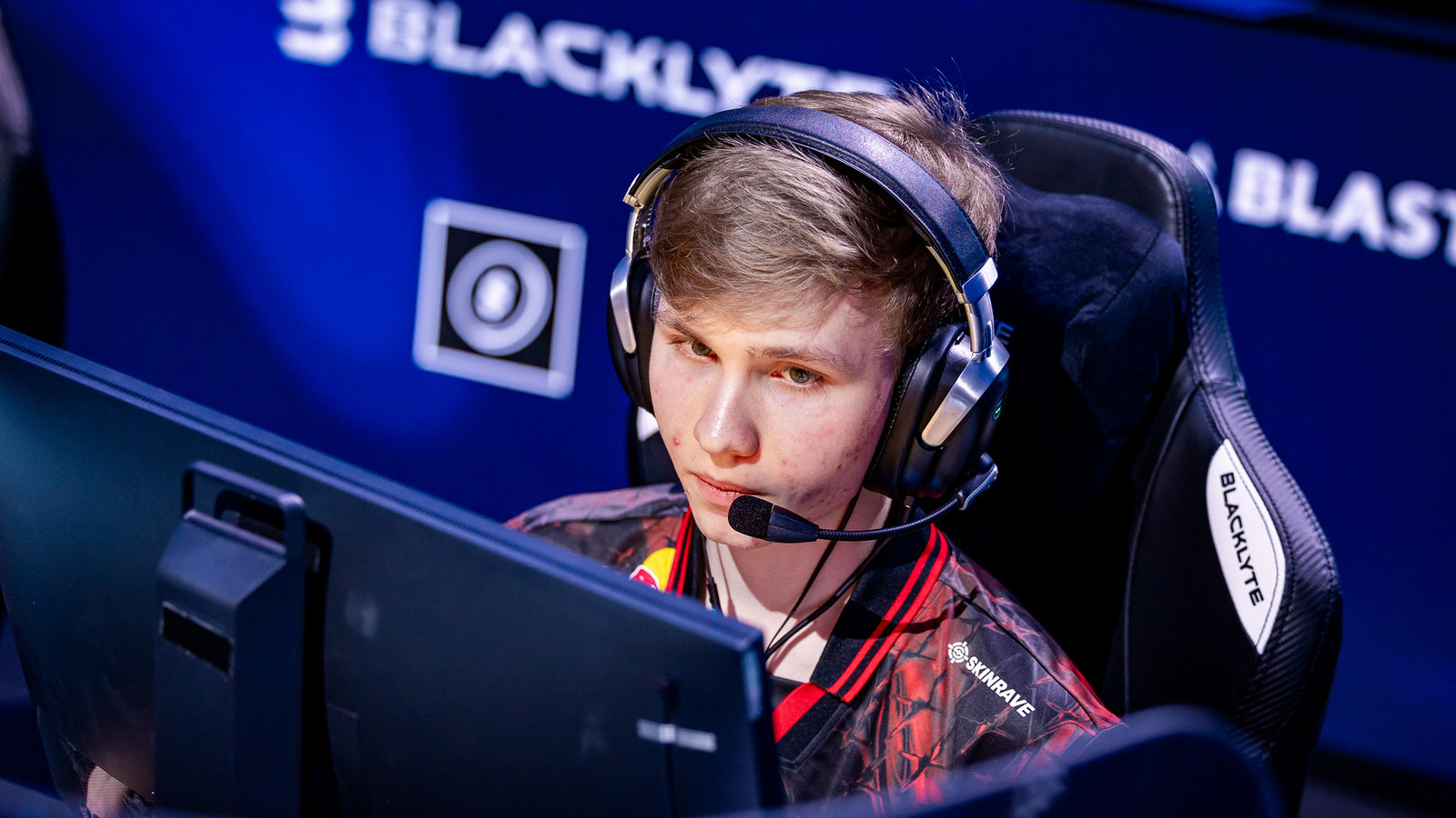 M0NESY рассказал, что поменялось в G2 с уходом NiKo — Escorenews