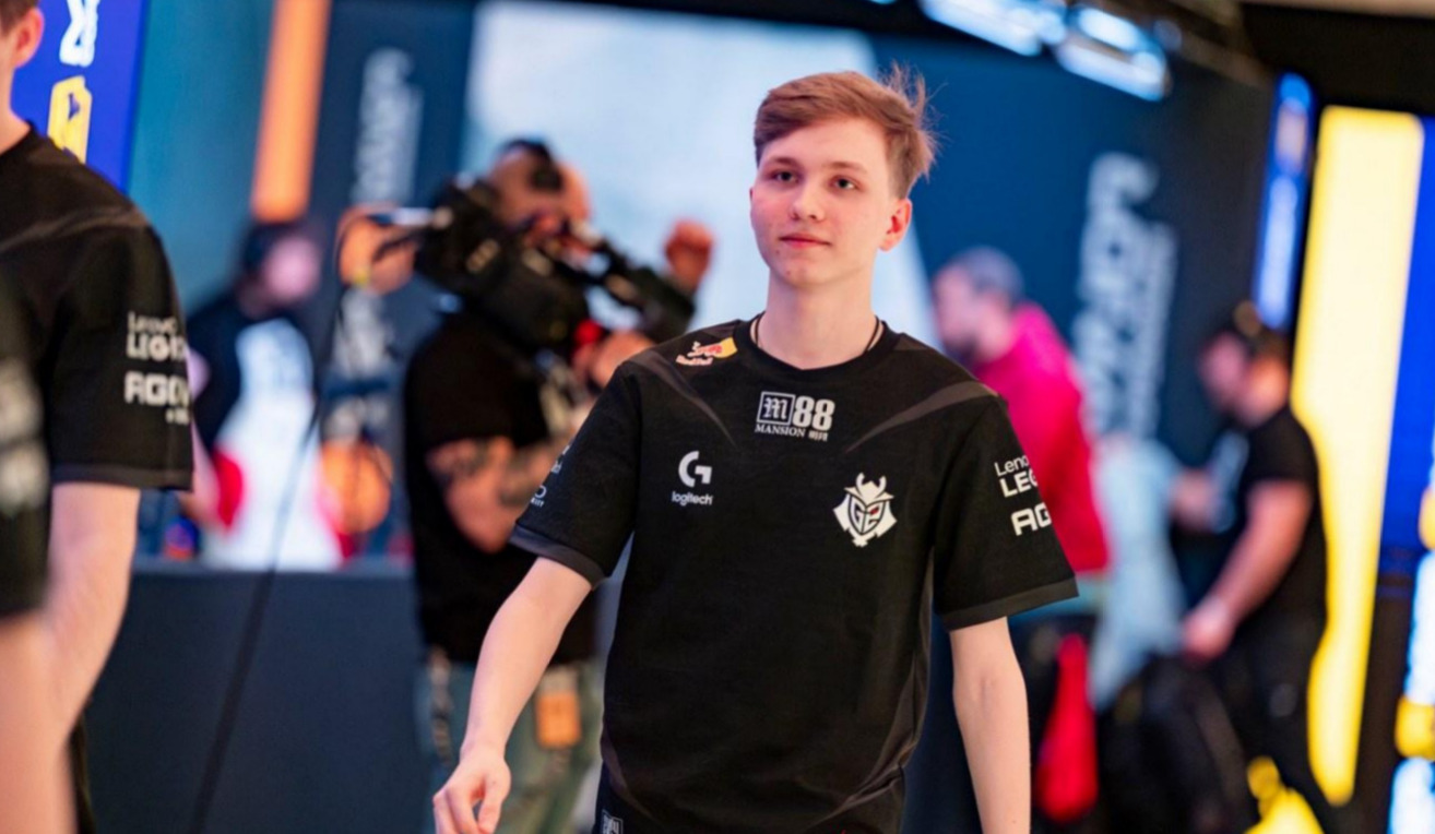 NeL: M0NESY согласился перейти в Team Falcons — Escorenews