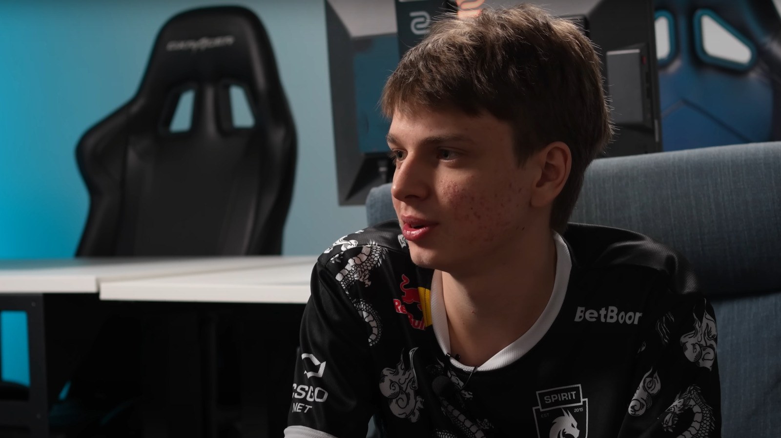 «Не всё так быстро». Kyousuke развеял слухи о переходе в Team Falcons ...