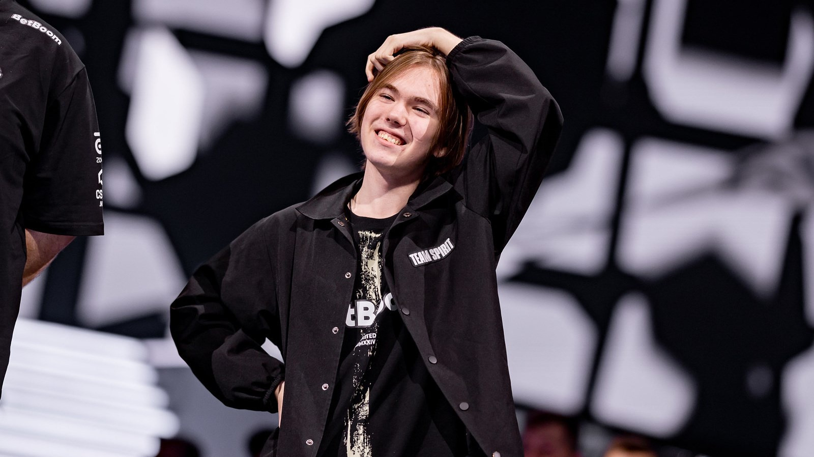 Who is donk's alleged girlfriend. Is donk dating suns1de? — Escorenews