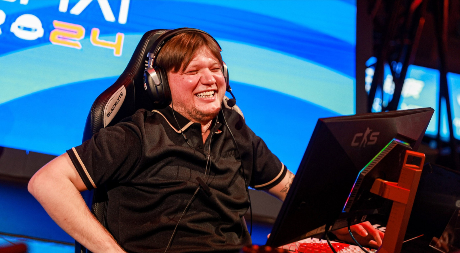 Nafany объяснил, почему s1mple серьёзно намерен вернуться в CS — Escorenews