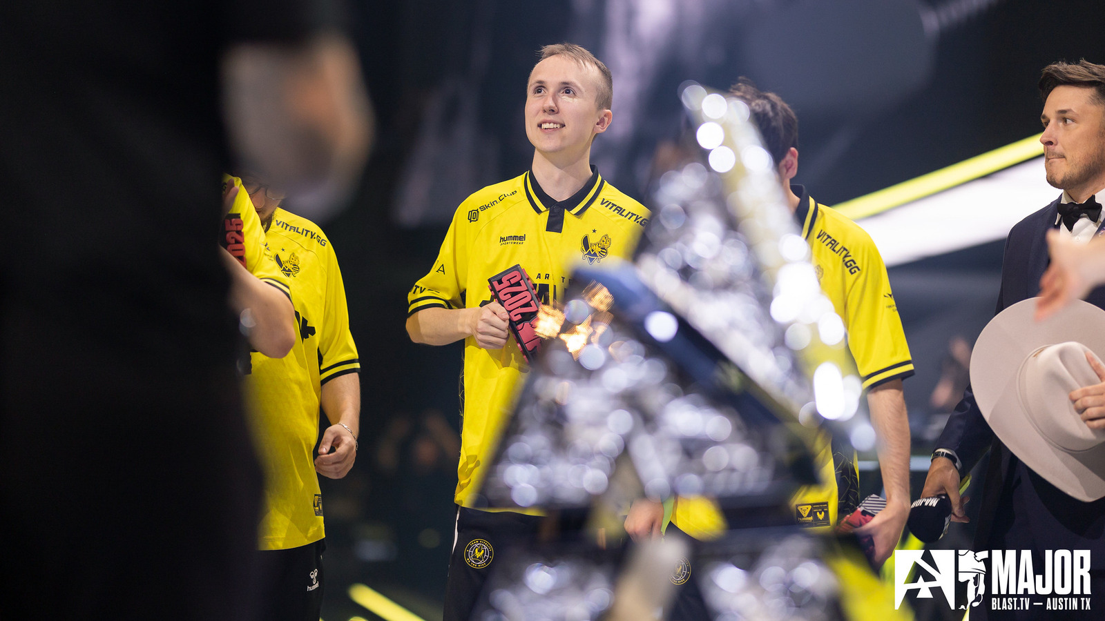 Ropz posts photo of Porsche 911 GT3 RS — Escorenews