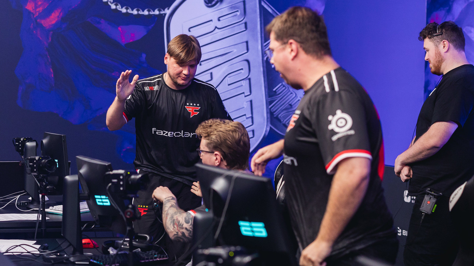 Thorin посоветовал, что нужно делать s1mple — Escorenews