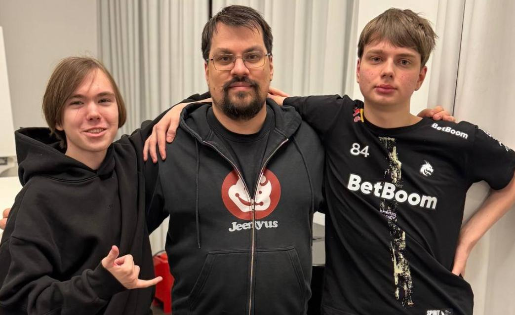 Новый donk? Kyousuke дебютировал за Team Falcons с рейтингом 1,28 на ...