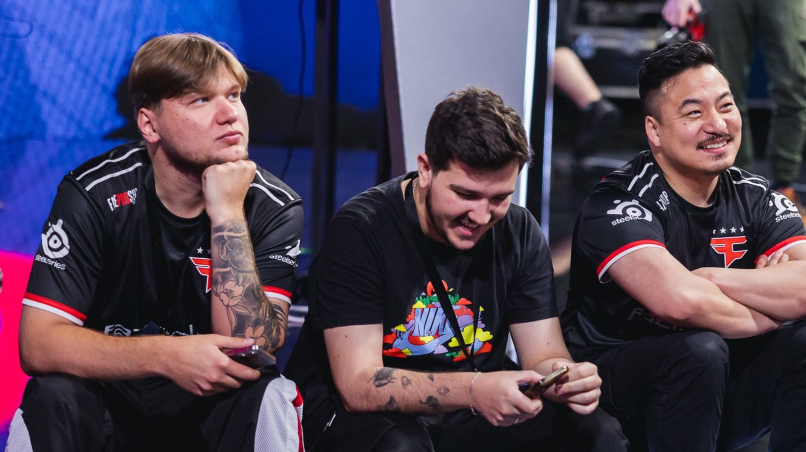 S1mple ушёл из NAVI — Escorenews