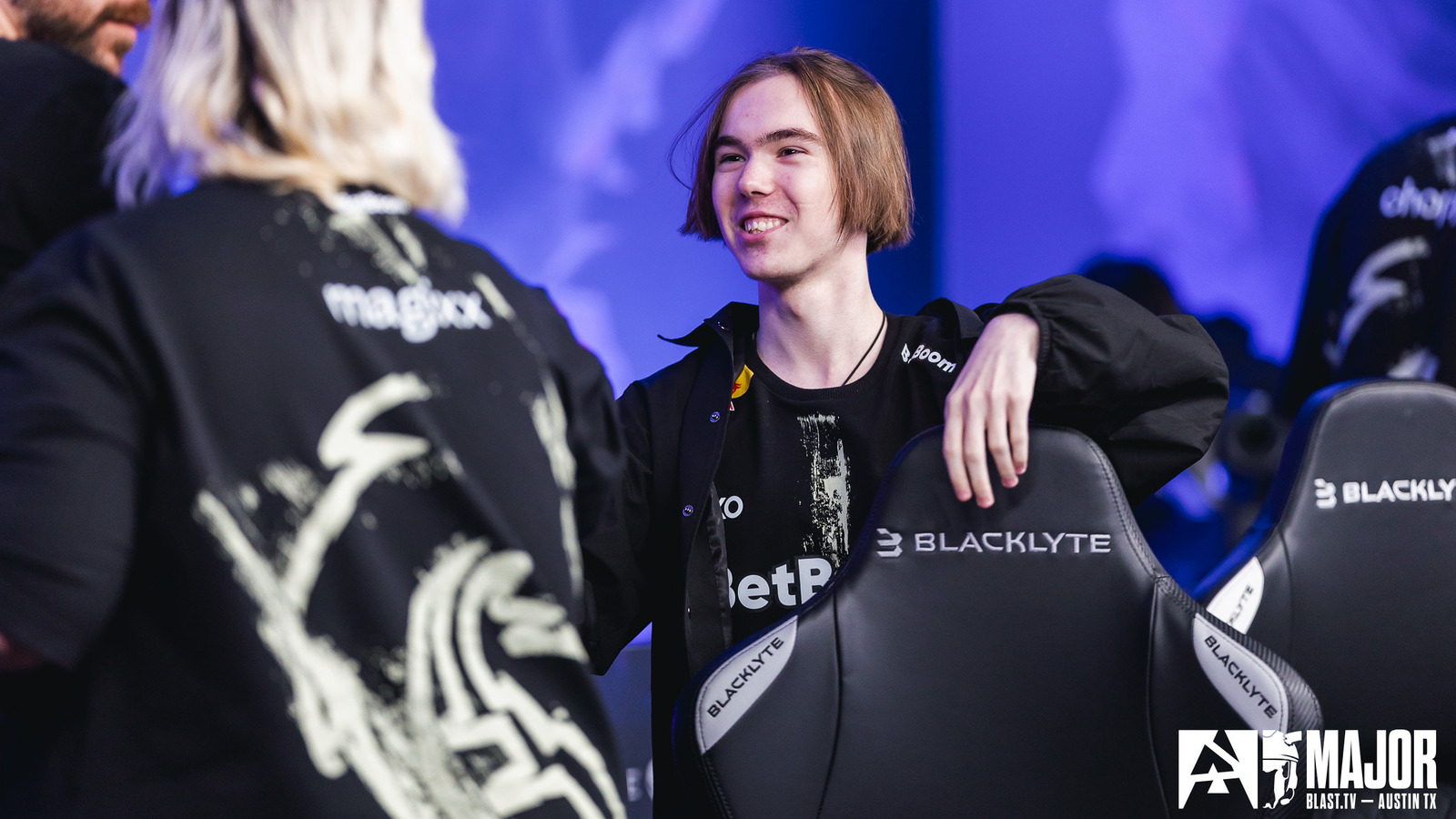 Donk ace clutches on hero AK round vs NAVI in Cologne: "The prince of ...