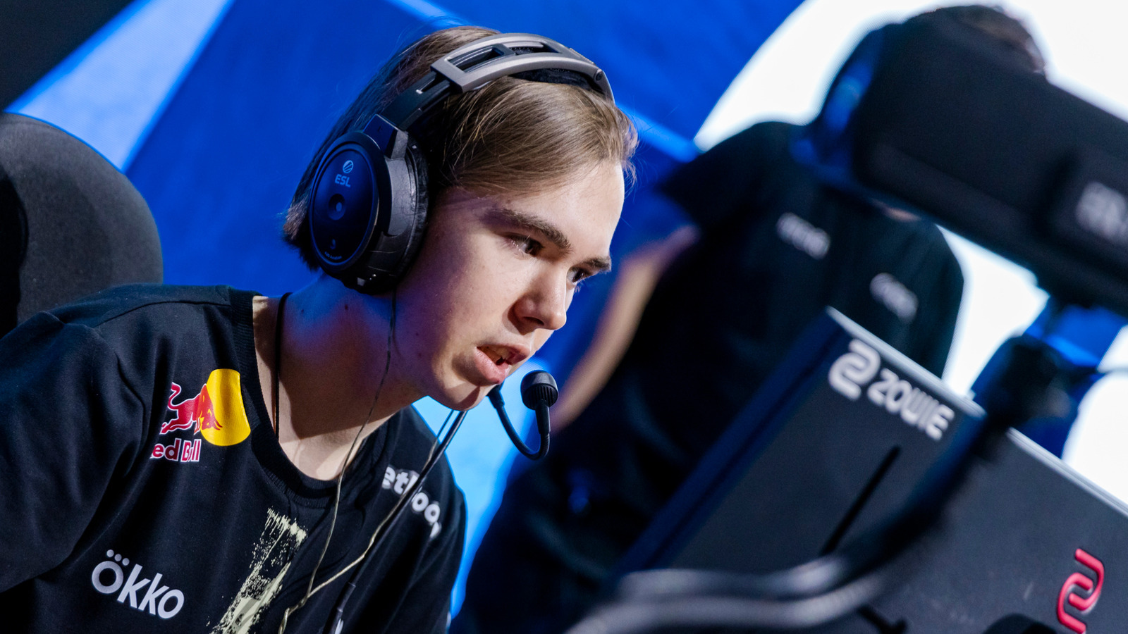 Donk uses IEM Cologne victory to wish his girlfriend a happy birthday ...