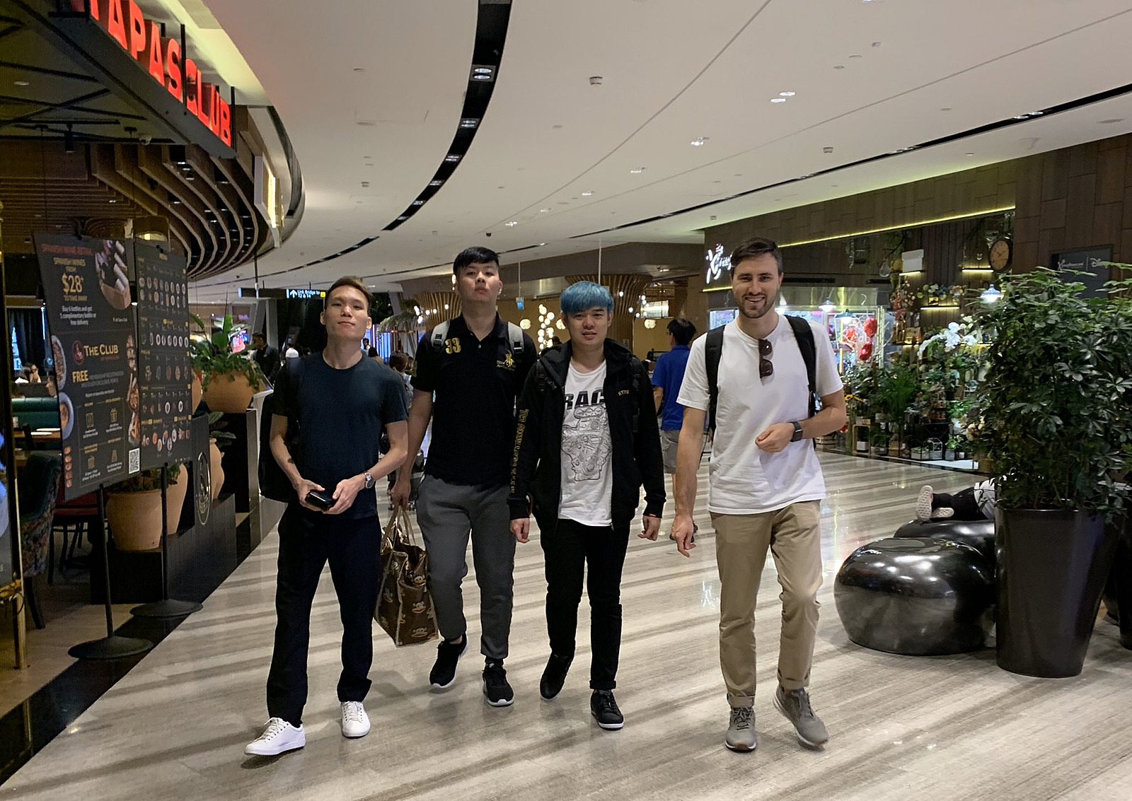 «Dota в Азии все еще жива». CEO Reality Rift Илья Власов о компьютерных ...