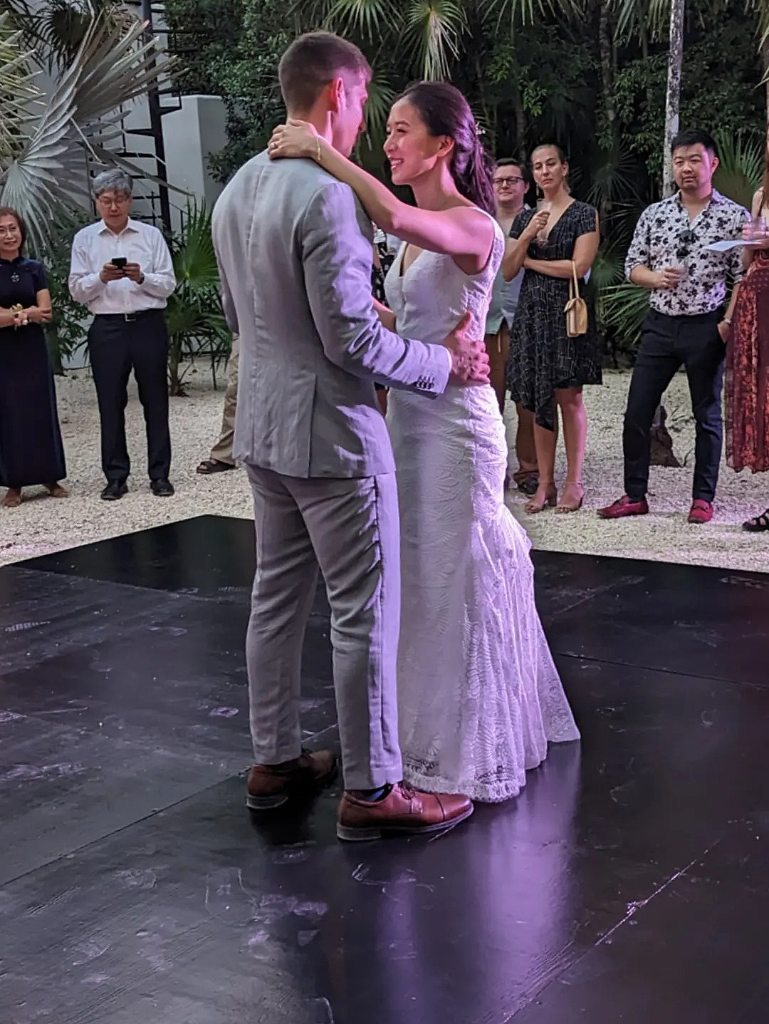 Fly marries OG co-founder Evany Chang — Escorenews